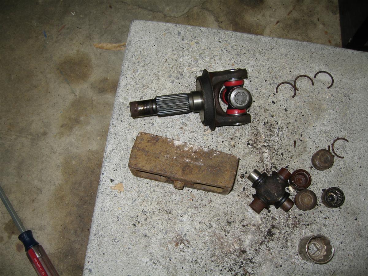 Jeep Cherokee U Joint Replacement | The Jeep XJ Cherokee